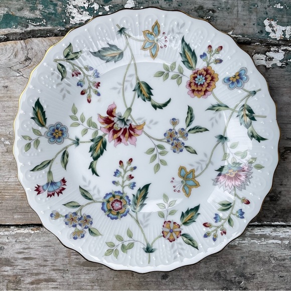 Andrea By Sadek | Dining | Andrea By Sadek Buckingham White Floral ...